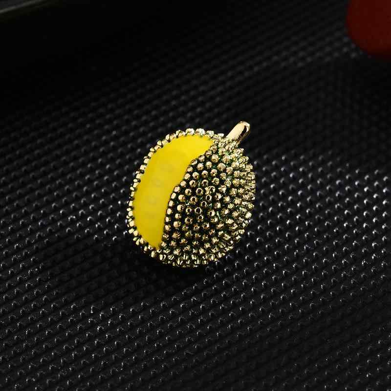 ・カテゴリ: ブローチ・主な素材: 銅・対象: レディース・モチーフ: フルーツ、チェリー・加工: ラインストーン・カラー展開: ゴールド・スタイル: 個性的、トレンド