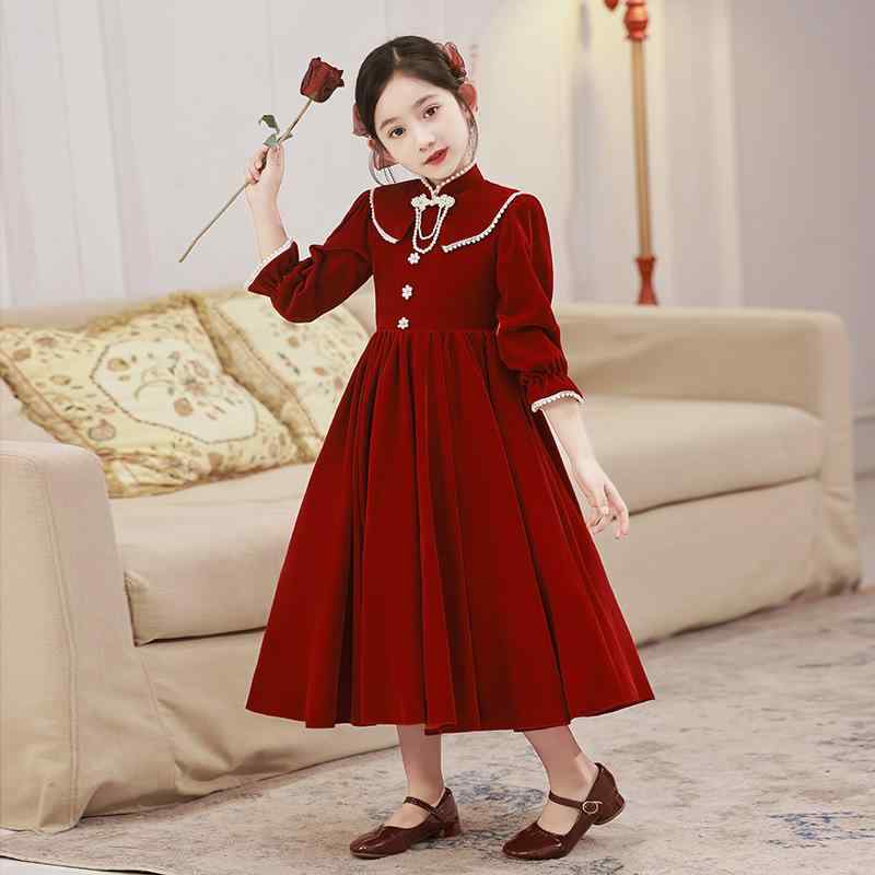 ・カテゴリ: 子供用ドレス・対象: ガールズ・対象年齢: 3歳〜8歳・スタイル: プリンセス・加工: プリーツ、コーティング、シアリング、バイオウォッシュ・主な素材: アセテート繊維 90%・裏地: アセテート繊維 90%・カラー展開: レ...