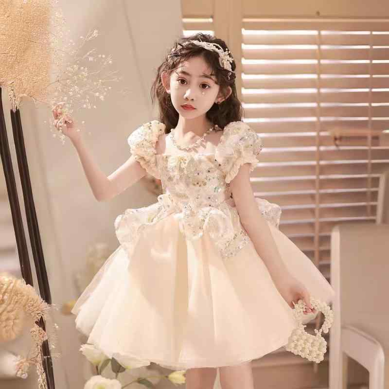・カテゴリ: 子供用ドレス・対象年齢: 3〜8歳（100〜140cm）・対象: 女の子・素材加工: シェアリング・スタイル: プリンセス・主な素材: ポリエステル 50%・裏地素材: ポリエステル 50%・ドレスタイプ: ウェディングドレス...