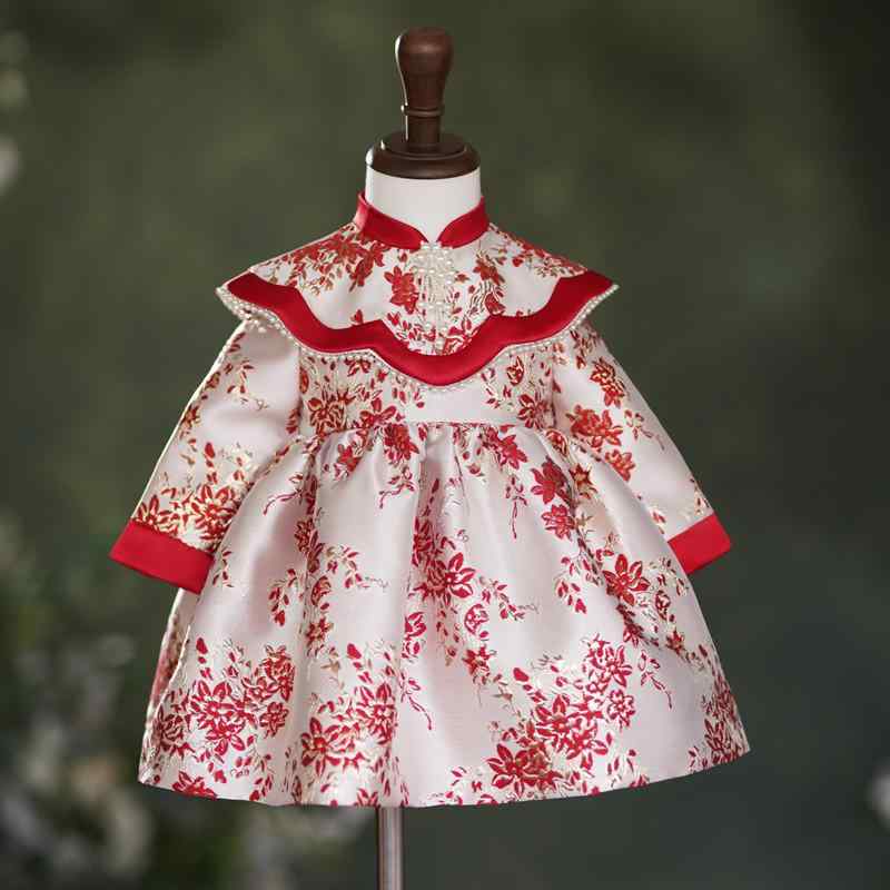 ・カテゴリ: 子供用礼服・対象年齢: 1〜3歳（身長80〜100cm程度）・対象性別: 女の子・: プリンセス・主な素材: アセテート繊維 80%・裏地素材: アセテート繊維 80%・カラー展開: 花柄（通常）、花柄（中綿入り）・サイズ展開...