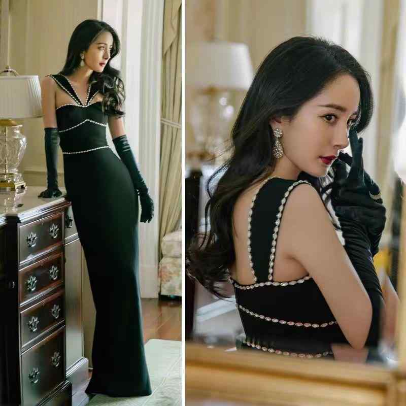 ・性別: 女性・スタイル: ミドル丈、5本指、シンプル・主な素材: サテン・機能: 装飾・カラー展開: ブラック・サイズ展開: 約52cm、約36cm