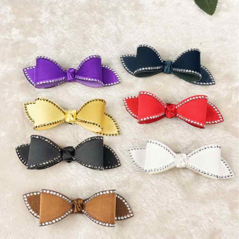 ・カラー展開: ブラック、ホワイト、レッド、ダークブラウン、パープル、ロイヤルブルー、イエロー・サイズ: 11.9×3.6cm・適応シューズ: スニーカー、革靴、ブーツ、サンダル、カジュアルシューズ、防寒靴、布靴、作業靴、スリッパ