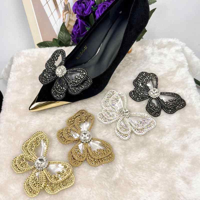 ・カラー展開: ホワイト、ブラック、アプリコット、ライトブラウン・サイズ: 10×6.7cm・シューズタイプ: スニーカー、革靴、ブーツ、サンダル、カジュアルシューズ、保温靴、布靴、ワークシューズ、スリッパ・: ラインストーンリボン・スタイ...