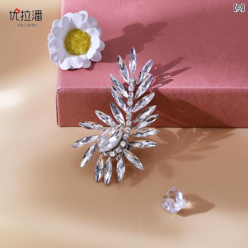 ・スタイル: ラインストーン装飾、シューズクリップ・バリエーション: 左用、右用・靴種: 運動靴、革靴、ブーツ、サンダル、カジュアルシューズ、防寒靴、布靴、作業靴、スリッパ