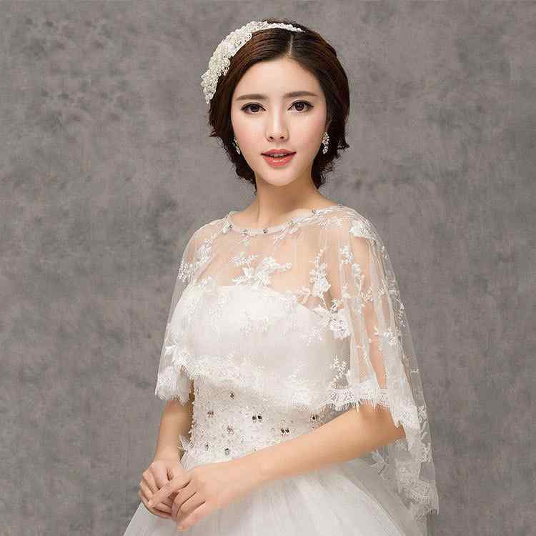 ・カテゴリ: ショール、ケープ・素材: レース・カラー展開: レッド、ホワイト・サイズ: 肩幅 約36-45cm・スタイル: フェミニン、韓国・・対象: 大人、レディース・柄: 無地・機能: 装飾・形状: プルオーバーケープ