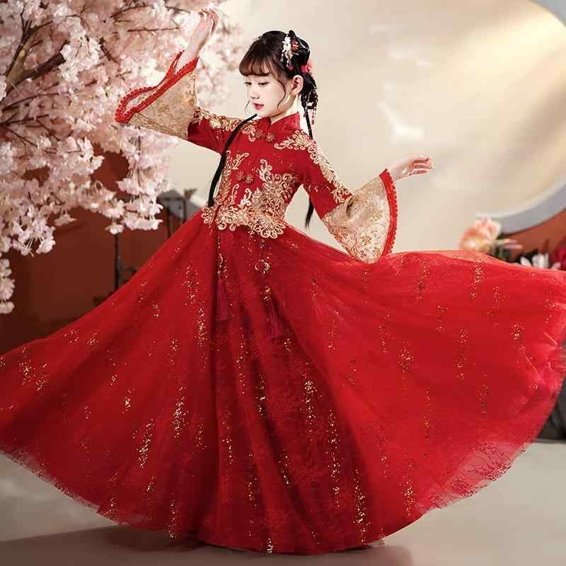 ・カテゴリ: 子供用旗袍、唐装、民族衣装・スタイル: 唐装・性別: 女の子・主な素材: ポリエステル50%、化学繊維混紡・要素: プリンセス・加工: 柔軟加工・生地の厚さ: 普通・カラー展開: レッド・サイズ展開: 110, 120, 13...