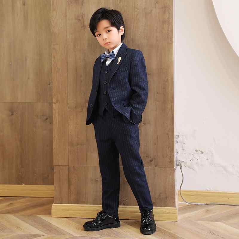 ・カテゴリ: 子供用フォーマルドレス・対象性別: 男の子・対象年齢: 3〜8歳（100〜140cm）・生地加工: 酵素洗い・要素: セットアップ、ストライプ、ブリティッシュスタイル、トレンド・スタイル: 韓国・素材: サージ・主素材: ポリ...