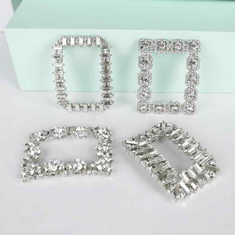 ・カテゴリ: サンダル、カジュアルシューズ