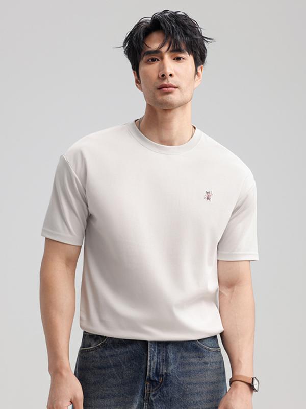 ・カテゴリ: Tシャツ・スタイル: ライトビジネス、カジュアル・主な素材: 綿64.4%、ポリエステル35.6%・柄: 無地・シルエット: スリムフィット・ネックライン: クルーネック・袖丈: 半袖・厚さ: 薄手・対象: 大人（24-35歳...
