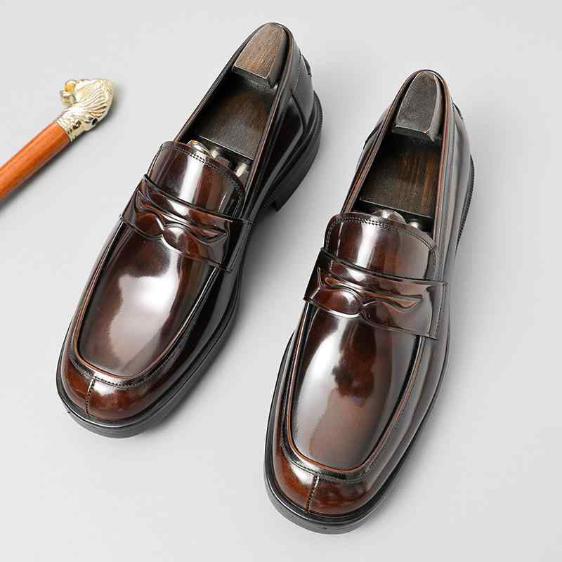 ・対象: 18-40歳・主な素材: 牛革・性別: メンズ・: ステッチ・スタイル: カジュアル・カラー展開: ブラック、ブラウン・サイズ展開: 37、38、39、40、41、42、43、44、45