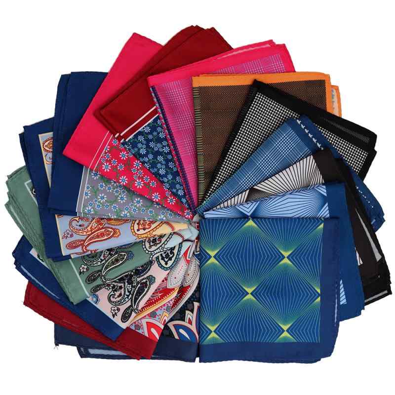 ・カテゴリ: ポケットチーフ・性別: 男性・対象: 成人・素材: ポリエステル・スタイル: フォーマル・柄: 花柄・加工: プリント・サイズ: 約30cm × 30cm