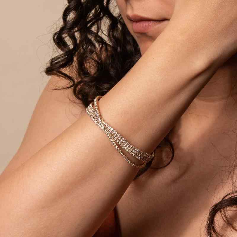 ・カテゴリ: ブレスレット・スタイル: 個性的・素材: ラインストーン・: サークル、幾何学・加工: メッキ加工・カラー展開: シルバー、ゴールド・重量: 28g
