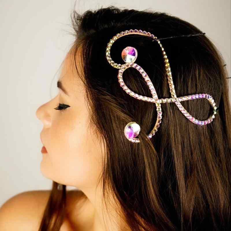 ・カテゴリ: ヘアアクセサリー・種類: ヘアピン・素材: ラインストーン・加工: メッキ加工・: オクタゴン、幾何学・スタイル: ボヘミアン、レトロ・カラー: シルバー・対象: レディース