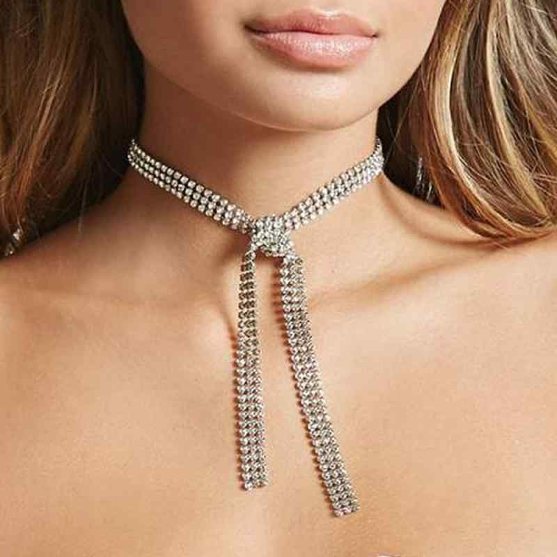 ・カテゴリ: ネックレス・スタイル: ファッション、通勤・素材: ラインストーン・加工: メッキ・: 幾何学、サークル・カラー展開: シルバー、ゴールド・重量: 約30g・対象: レディース