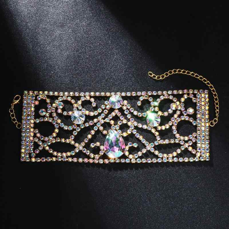 ・カテゴリ: ブレスレット・素材: ラインストーン・加工: メッキ加工・カラー展開: シルバー、ゴールド・スタイル: 欧米風、ファッション、通勤・: サークル、幾何学・重量: 約30g