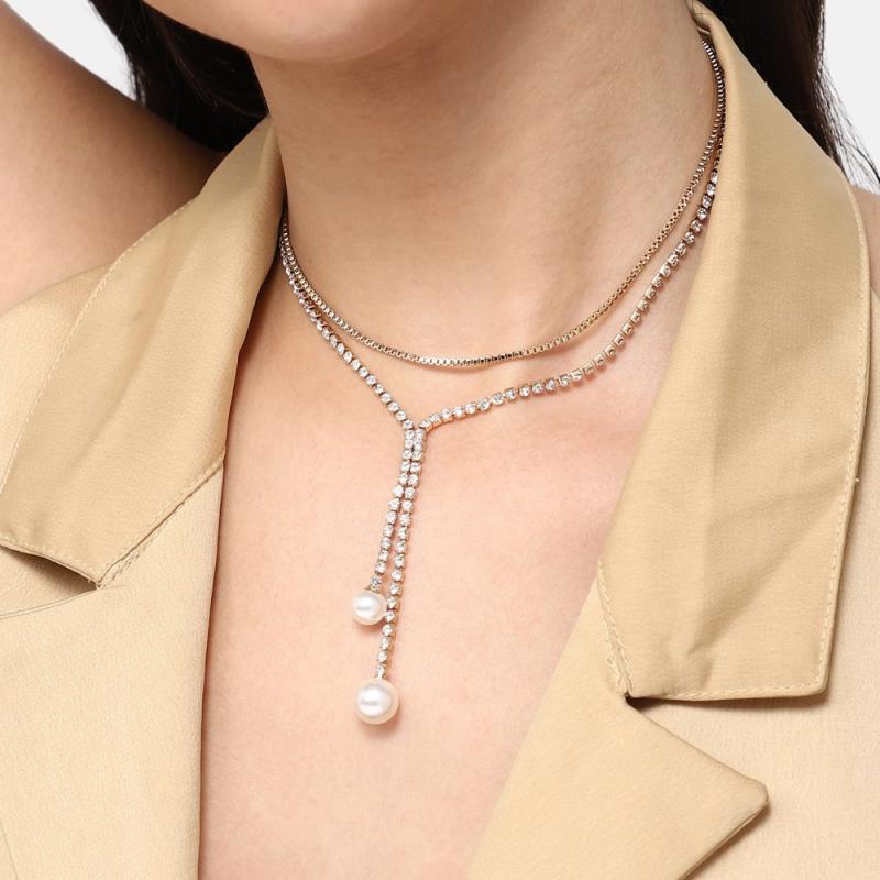 ・カテゴリ: ネックレス・対象: レディース・素材: ラインストーン・加工: メッキ加工・: ジオメトリック、ライン・スタイル: 多層、シンプル、オフィスカジュアル・チェーンの種類: スタンダードチェーン・ペンダント素材: ラインストーン・...