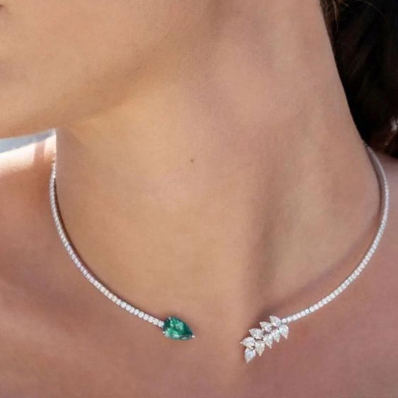 ・カテゴリ: チョーカー・素材: ジルコニア・ペンダント素材: ラインストーン・カラー: シルバー、ゴールド・モチーフ: リーフ、植物・スタイル: 欧米風、ファッション、通勤・重量: 20g・対象: レディース・チェーンの種類: 通常チェーン