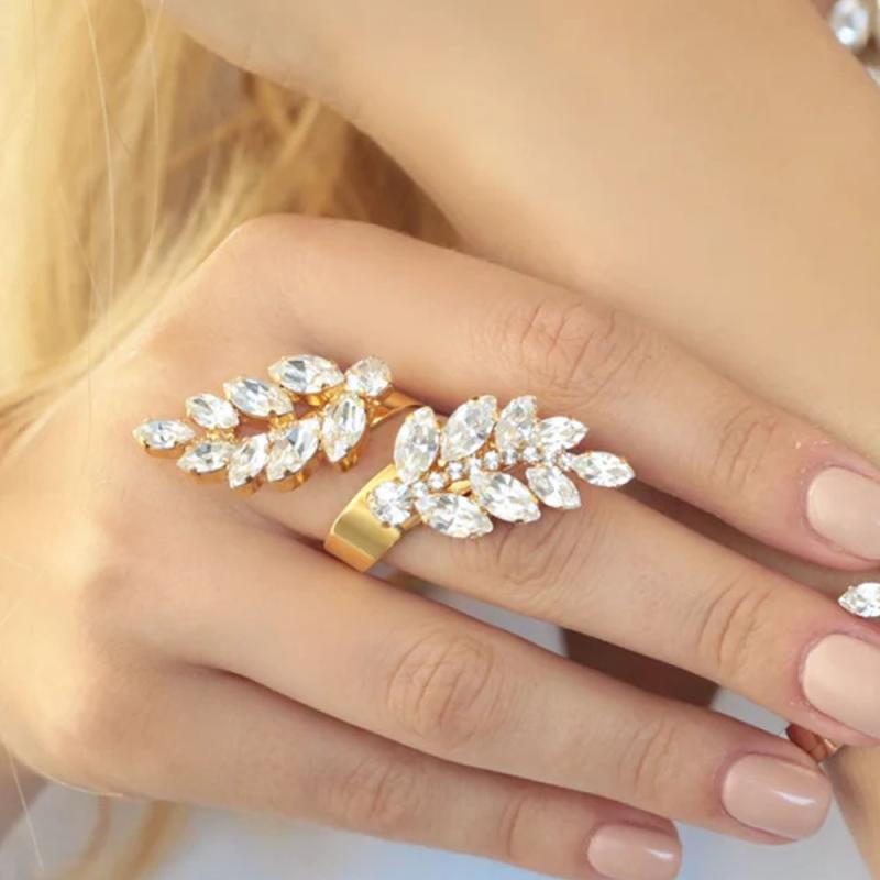 ・カテゴリ: 指輪・主な素材: ジルコニア・加工: メッキ・: リーフ、植物・スタイル: 欧米風、通勤・カラー展開: シルバー、ゴールド・対象: レディース