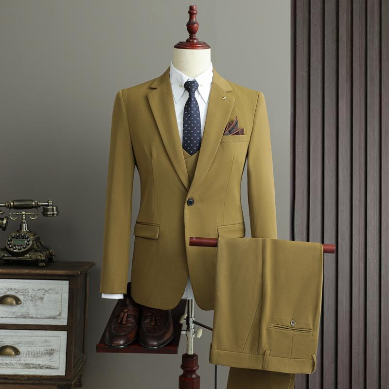 ・スタイル: スマートカジュアル・前立て: シングル1つボタン・主な素材: レーヨン 66.9%、化学繊維混紡・ネックライン: ノッチドラペル・ベント: センターベント・シルエット: フィット・厚さ: 標準・詳細: パッチ・カラー展開: ブ...