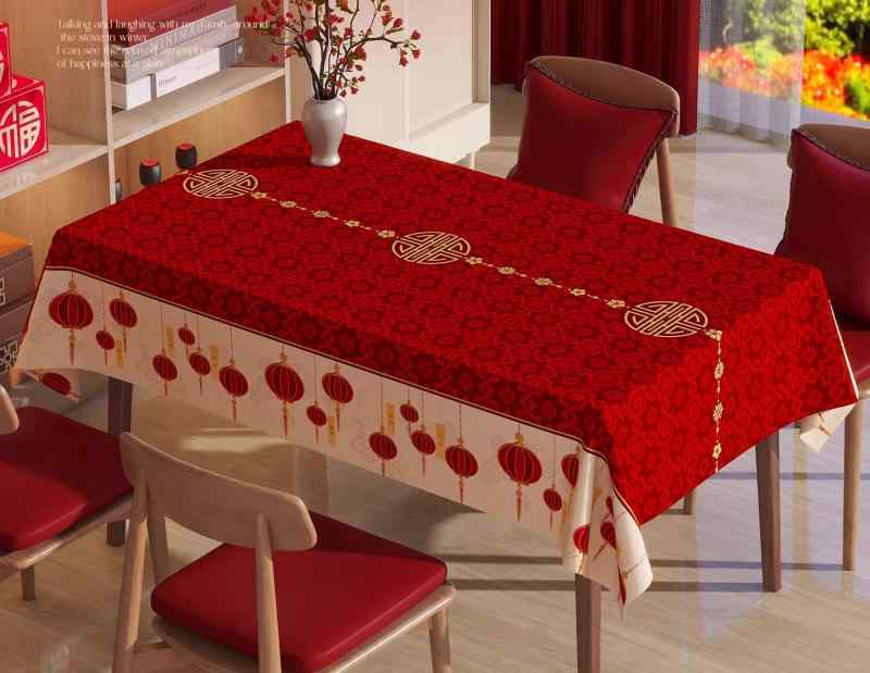 ・主な素材: 布