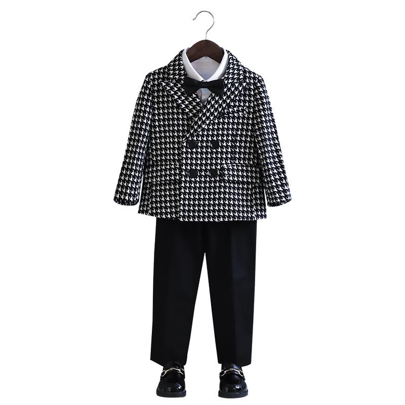 ・カテゴリ: キッズアウター、ジャケット、コート・対象: 男の子・推奨年齢: 3-8歳（100-140cm）・ネックライン: Vネック・スタイル: ブリティッシュスタイル・柄: チェック・生地加工: 柔軟加工・袖丈: 長袖・素材: ポリエス...