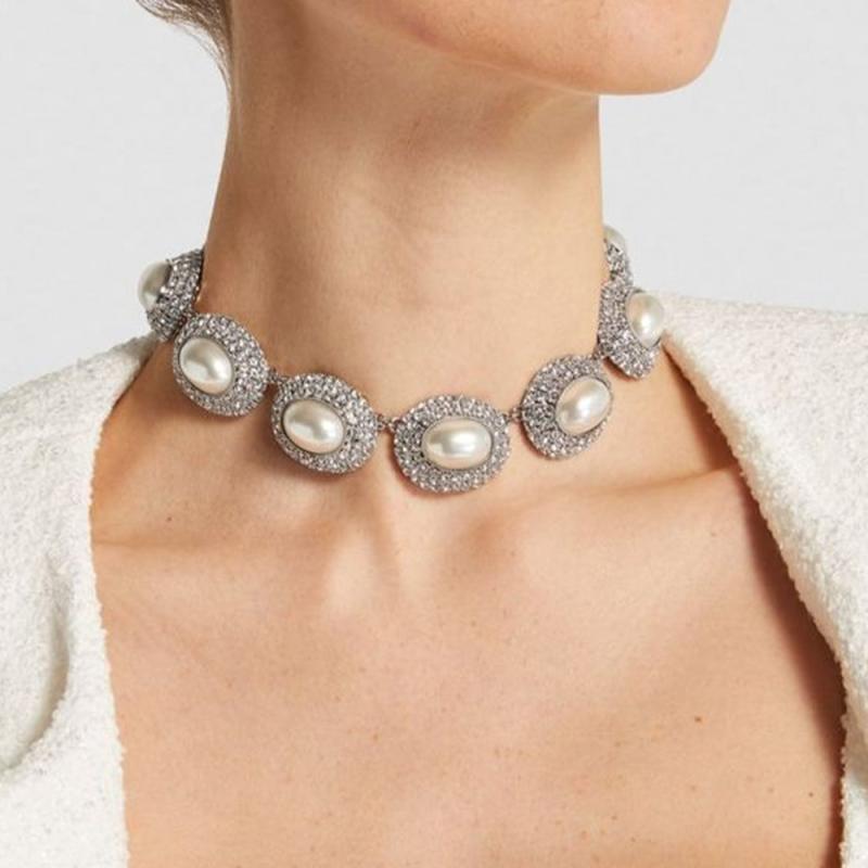 ・カテゴリ: ネックレス・スタイル: 欧米風、ファッション、通勤・素材: ラインストーン・: ジオメトリック、オーバル・加工: メッキ・チェーンの種類: 標準・カラー: シルバー、ゴールド・対象: レディース