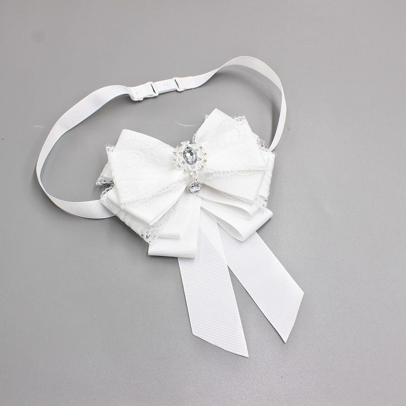 ・カテゴリ: リボンタイ、蝶ネクタイ・スタイル: 韓国、ポインテッド・対象: レディース・主な素材: 布・裏地素材: ポリエステル・: リボン・柄: 無地・カラー: ホワイト・サイズ: 18×13cm・仕様: ハンドメイド・対象年齢: 大人