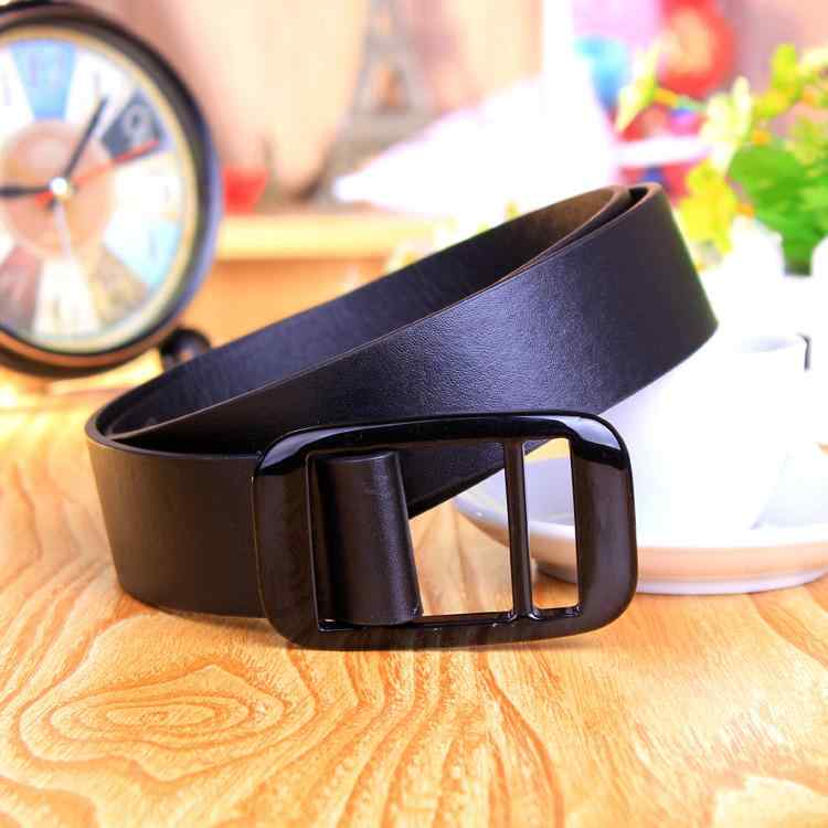 ・カテゴリ: ベルト・対象: ユニセックス・対象年齢: 成人・素材: PU・バックル素材: プラスチック・バックル形状: 長方形・留め具の種類: ピンバックル・: 無地・カラー展開: ブラック・ベルト幅: 2.8cm、3.8cm
