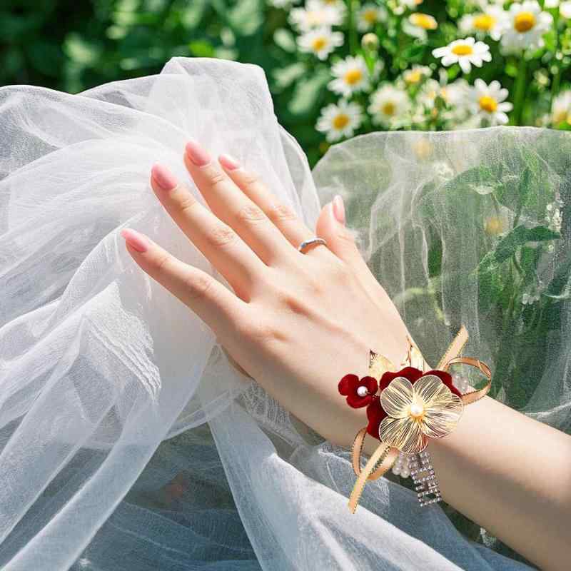 ・主な素材: パール・使用シーン: 結婚式・カラー: リストブーケ（ダブルパールチェーン）・スタイル: 中国風