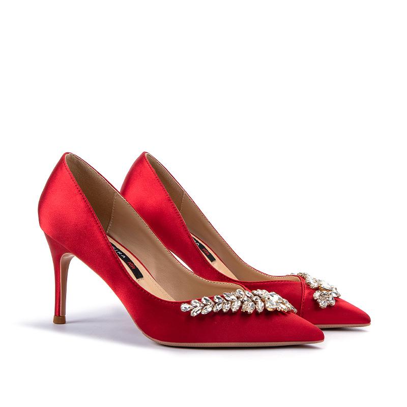 ・カテゴリ: パンプス・: ラインストーン、浅口・つま先の形状: ポインテッドトゥ・アッパー素材: サテン・スタイル: エレガント・性別: 男女兼用・柄: 無地・カラー展開: レッド、ホワイト・サイズ展開: 32, 33, 34, 35, ...