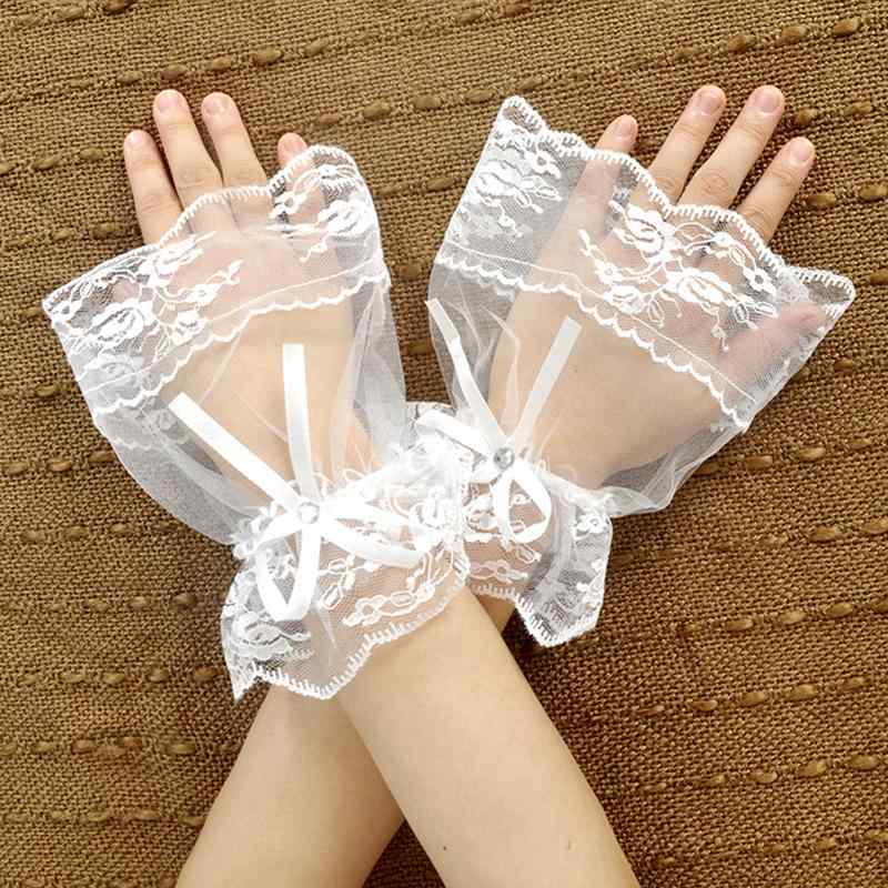 ・対象: 女性・機能: 装飾・カラー展開: ブラック、ホワイト・サイズ: フリーサイズ・素材: チュール・スタイル: フィンガーレス・テイスト: シンプル