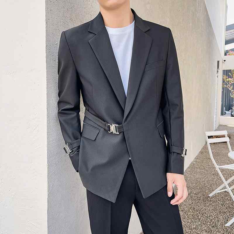 ・カテゴリ: カジュアルスーツ・性別: メンズ・対象: 18-24歳、成人・シルエット: ルーズフィット・襟の: テーラードカラー・スタイル: 韓国ファッション・柄: 無地・素材: コットン混紡・主素材: ポリエステル・裏地素材: ポリエス...