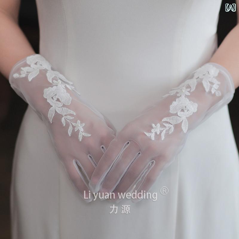 ・対象: レディース・機能: 装飾・カラー: 乳白色・サイズ: ワンサイズ・素材: ニット