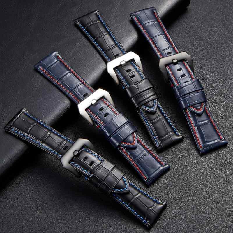 ・素材: レザー・カラー展開: ブラック（白ステッチ・黒バックル）、ブラック（白ステッチ・銀バックル）、ブラック（青ステッチ・黒バックル）、ブラック（青ステッチ・銀バックル）、ロイヤルブルー（白ステッチ・黒バックル）、ロイヤルブルー（白ステ...