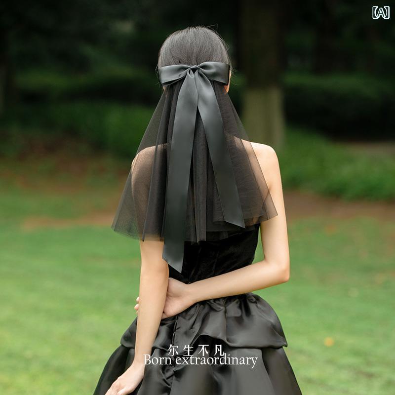 ・カテゴリ: ヘアアクセサリー・スタイル: レディース、フェミニン・素材: 黒紗・: リボン・おすすめのシーン: 結婚式、誕生日、旅行、お祝い・カラー: ブラック・タイプ: 2層約40cm（ヘアコーム）、2層約40cm（ヘアクリップ）・要素...