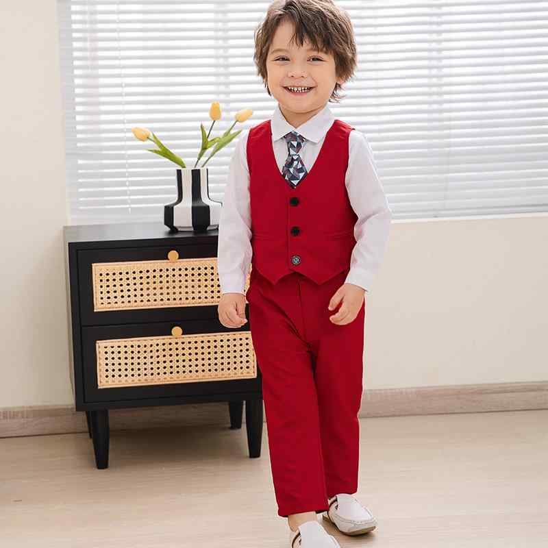 ・性別: 男の子用・スタイル: ブリティッシュスタイル・セット内容: パンツセット・セット点数: 3点セット・対象年齢: 3〜8歳・袖丈: 長袖・パンツ丈: ロングパンツ・柄: 無地・素材: ポリエステル 65%（化学繊維混紡）・カラー展開...