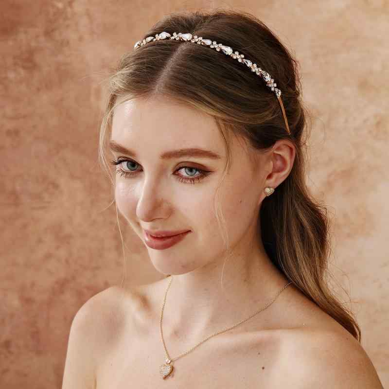 ・カテゴリ: ヘッドドレス・素材: 合金・加工工程: ラインストーン埋め込み・カラー: ゴールド・要素: パヴェ・スタイル: 欧米風・要素: ティアードロップ型ラインストーン、幾何学模様、シンプル、チェーン溶接・使用シーン: 日常、通勤、通...