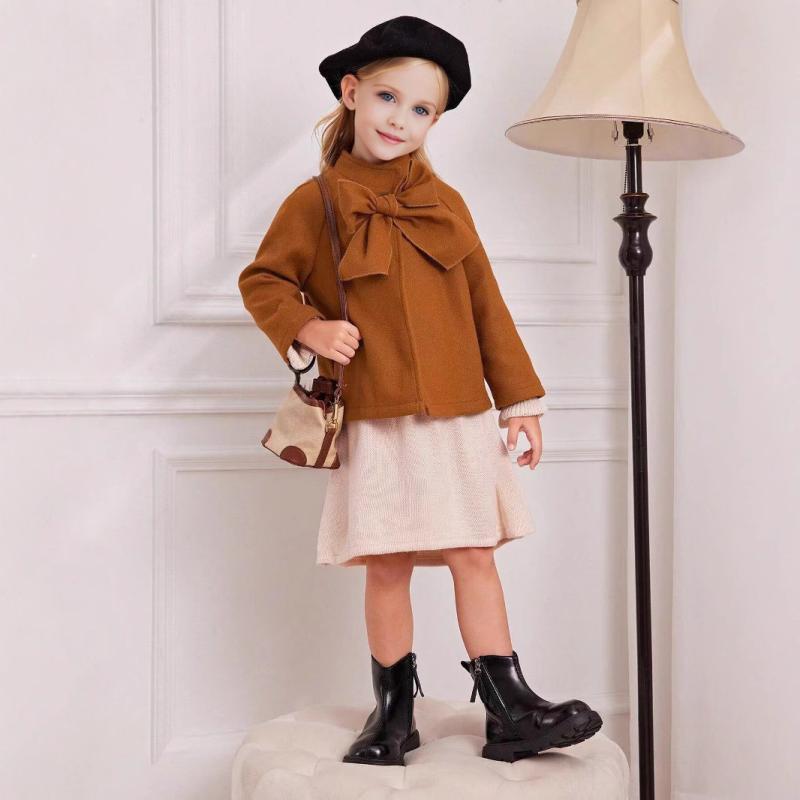 ・カテゴリ: 子供服セット・性別: 女の子・スタイル: 欧米風・セット内容: スカートセット・セット点数: 2点セット・対象年齢: 3歳〜8歳・身長: 100cm〜140cm・袖丈: 長袖・加工: ソフト加工・厚さ: 普通・柄: 無地・要素...