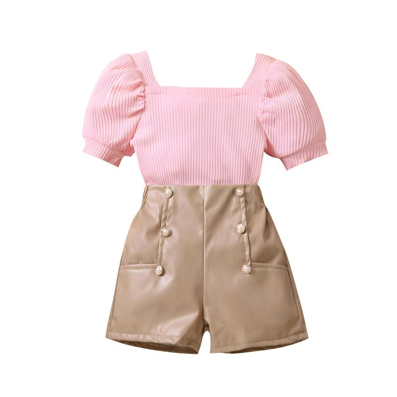 ・カテゴリ: 子供用セットアップ・対象: 女の子・スタイル: 欧米風・セット内容: パンツセット・セット点数: 3点セット・推奨年齢: 約3〜8歳・袖丈: 半袖・ボトムス丈: ショートパンツ・加工: ピーチ起毛、柔軟加工・生地の厚さ: 普通...