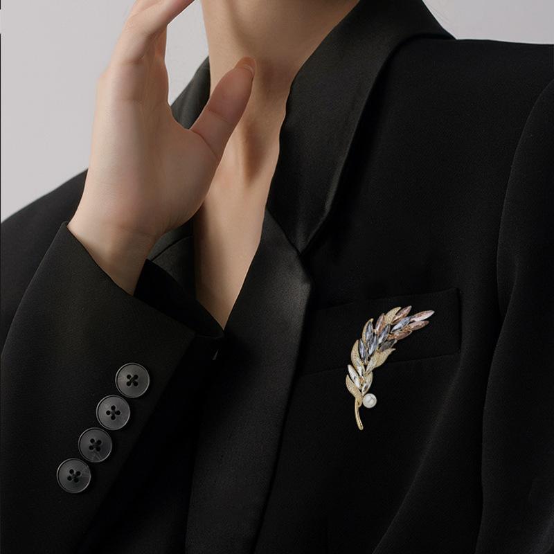 ・素材: 合金・カラー: ゴールド・要素: 麦の穂・機能: 装飾・スタイル: 韓国・テイスト: フェミニン・種類: ブローチ・モチーフ: 植物、花