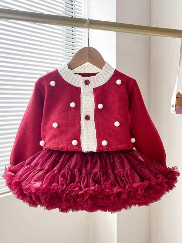 ・カテゴリ: 子供服セットアップ・対象性別: 女の子・スタイル: 欧米風・セットタイプ: スカートスーツ・セット内容: 2点セット・対象年齢: 3〜8歳（100〜140cm）・袖丈: 長袖・加工: 柔軟加工・厚さ: 普通・柄: 無地、ドット...