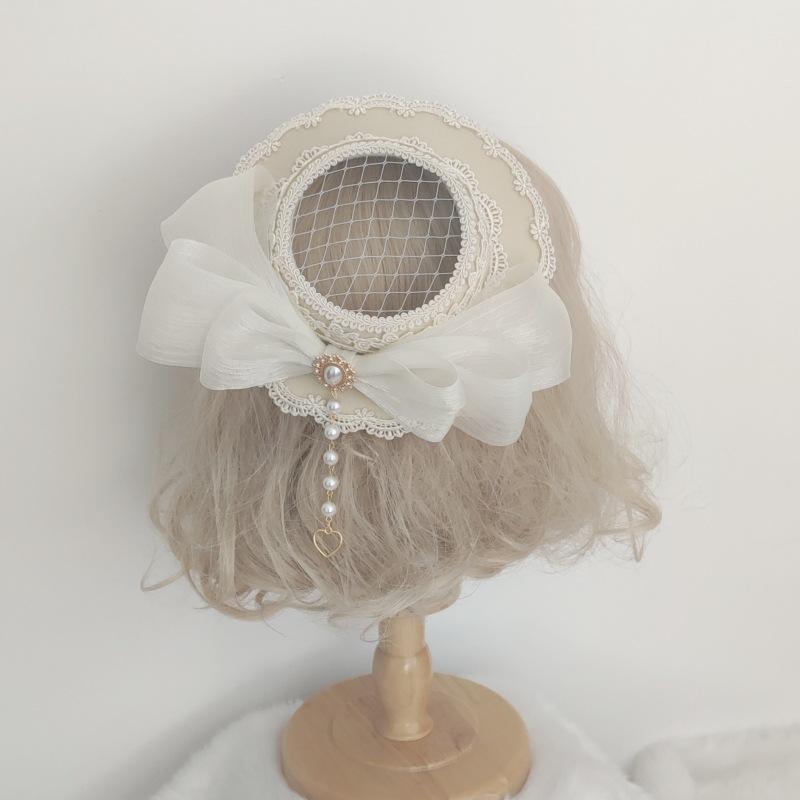 ・素材: 布・ヘアクリップの種類: サイドクリップ・カラー: 生成色×ダークレッドリボン, 生成色×生成色リボン, 生成色×ライトブルーリボン, 生成色×ライトピンクリボン, 生成色×コリアンピンクリボン・スタイル: スウィート・カテゴリ:...