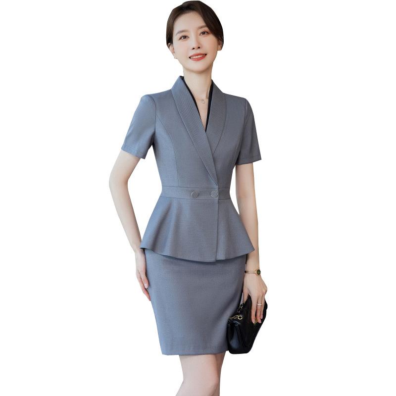 ・主な素材: ポリエステル、レーヨン・素材含有量: ポリエステル 80%-90%、レーヨン 30%以下・カラー展開: ブラック、ホワイト、グレー、ブルー・サイズ展開: S、M、L、XL、XXL、XXXL、XXXXL、5XL・スタイル: エレ...