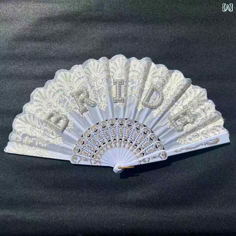 ・カテゴリ: 扇子・素材: プラスチック・サイズ: 43×23cm・製造工程: ハンドメイド・骨組み素材: プラスチック・スタイル: 欧風・カラー展開: ホワイト（箔押し）, ブラック（箔押し）, ホワイト（レース）, ブラック（レース）,...