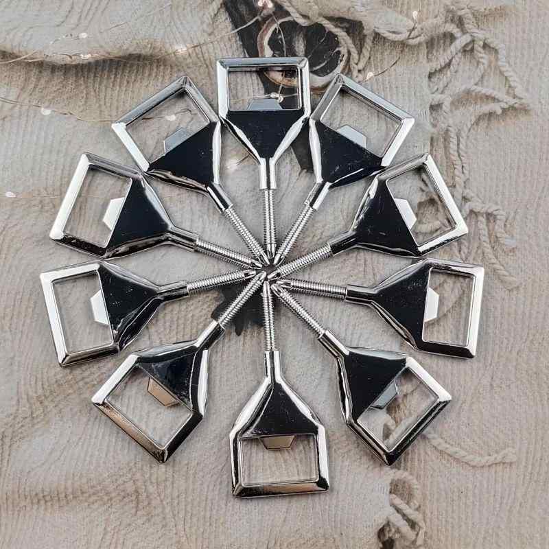 ・カテゴリ: 栓抜き・素材: 亜鉛合金・サイズ: 小・ギフトシーン: 結婚式、誕生日、お祝い、新築祝い、展示会、周年記念、ビジネスギフト・カラー: シルバー・機能: 携帯用