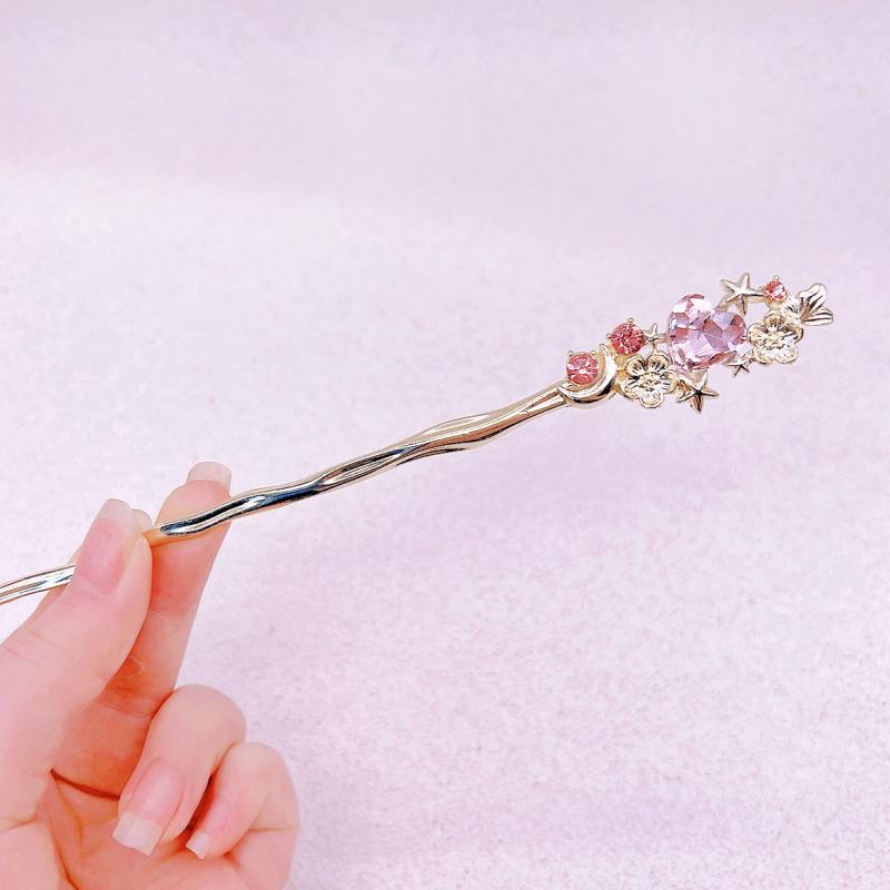 ・カテゴリ: ヘアアクセサリー・スタイル: 古風・素材: 合金・: ハート形・加工: メッキ加工・カラー: ハートフラワー・用途: 結婚式、誕生日、旅行、お祝い、ギフト