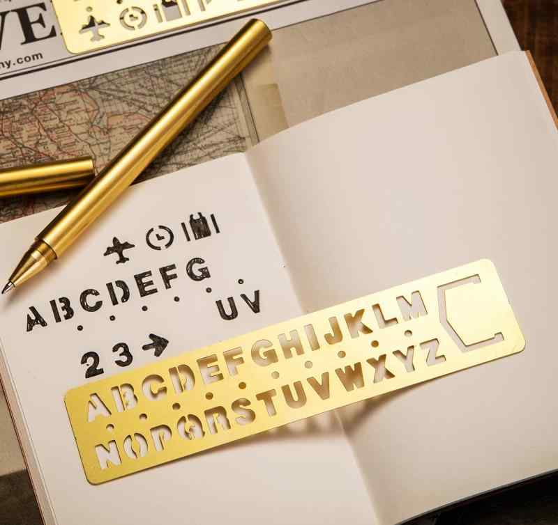 ・種類: 真鍮透かし彫り定規・素材: 銅