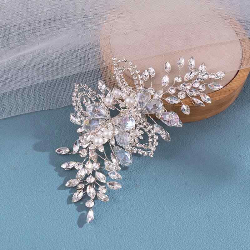 ・カテゴリ: ヘッドドレス ・種類: サイドクリップ ・素材: 合金、水晶 ・加工: ハンドメイド ・カラー: シルバー ・: 花びら、葉、ボタニカル ・スタイル: スイート ・対象: レディース