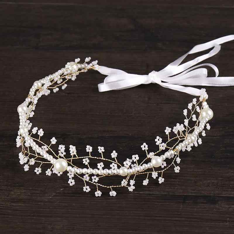 ・カテゴリ: ヘッドドレス・スタイル: 欧米風・素材: 合金・種類: カチューシャ、ヘアバンド・: フラワー・カラー: ホワイト・タイプ: レディース・利用シーン: 結婚式、プレゼント、記念品
