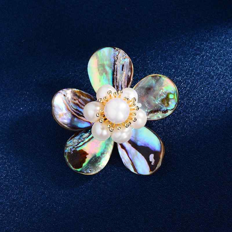 ・カテゴリ: ブローチ・素材: 銅・加工: メッキ・スタイル: エレガント、ファッション、通勤・: 植物、花・カラー: ゴールド・機能: 記念、装飾、多機能、ギフト、固定・対象: レディース